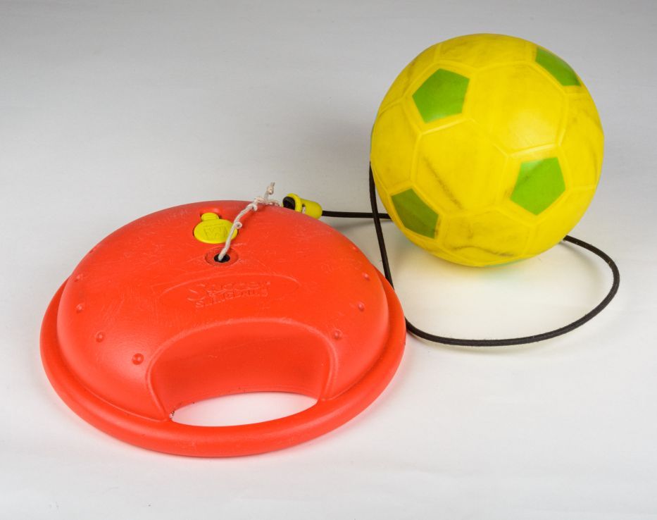 BE029 SWINGBALL REFLEX SOCCER | De Piepbal